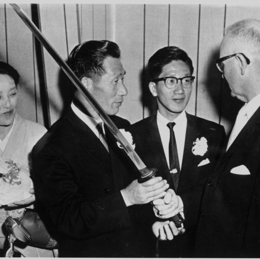 Nobuo Fujita: Μεγάλο πράγμα η μετάνοια - Μικρό ιστορικό - Περιθώριο